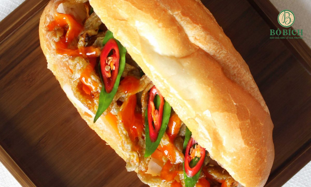 Cách làm bánh mì chả lụa ăn sáng thơm ngon chuẩn vị
